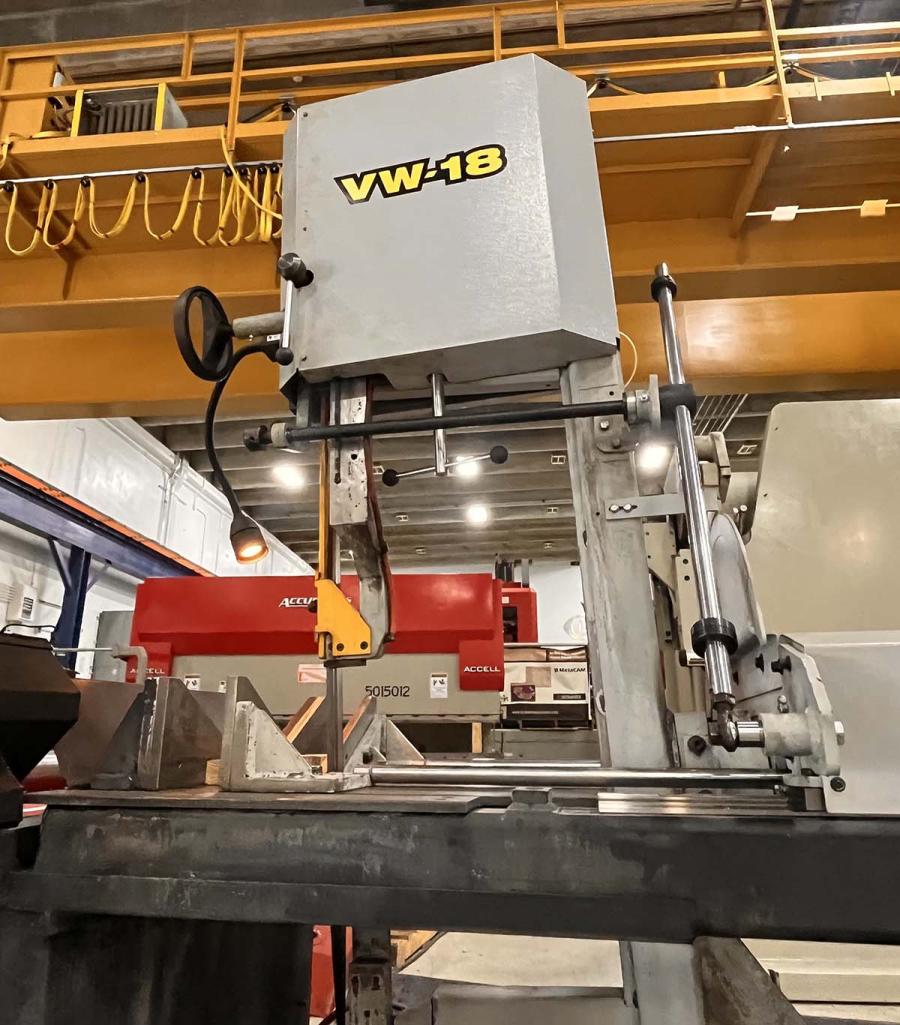 18" x 22" HydMech Band Saw VW-18 | Gladwin Machinery