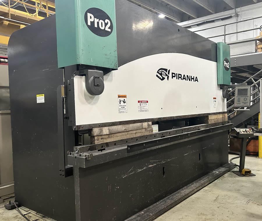 200 Ton x 14' Piranha | Gladwin Machinery