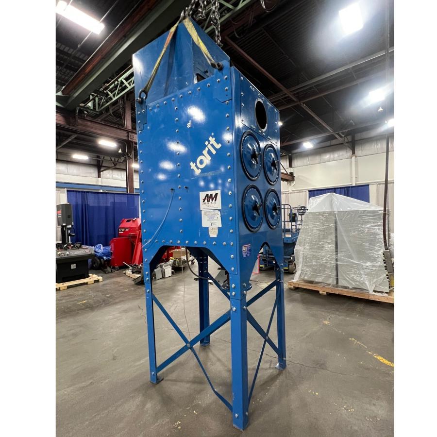 2,400 cfm Donaldson Torit 2DF4 Dust Collector | Gladwin Machinery