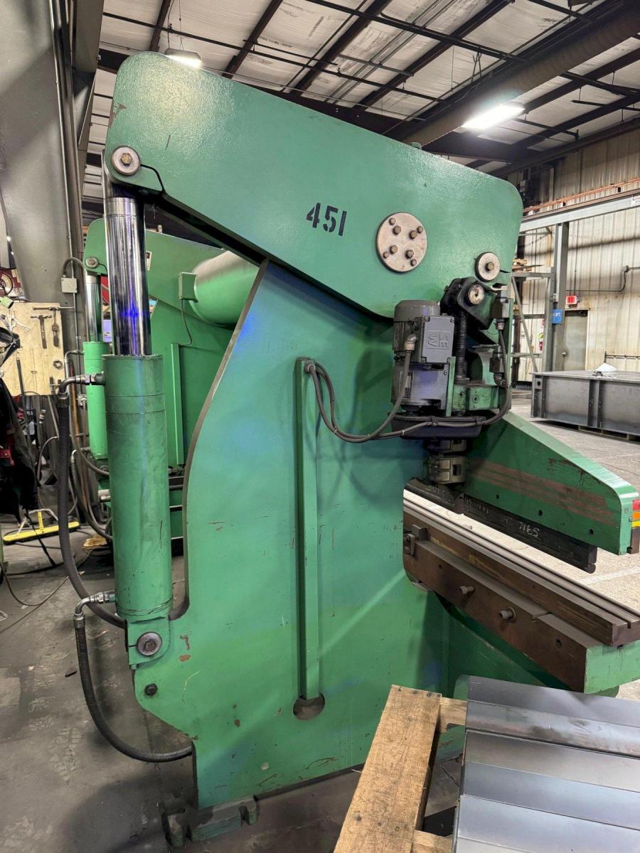 250 TON X 12' ACCURPRESS | Gladwin Machinery