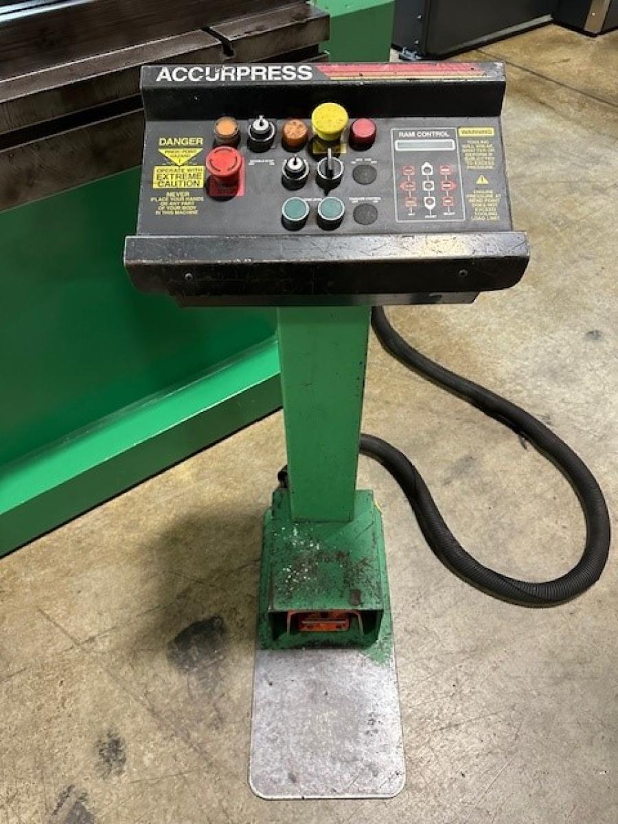 250 TON X 12' ACCURPRESS | Gladwin Machinery