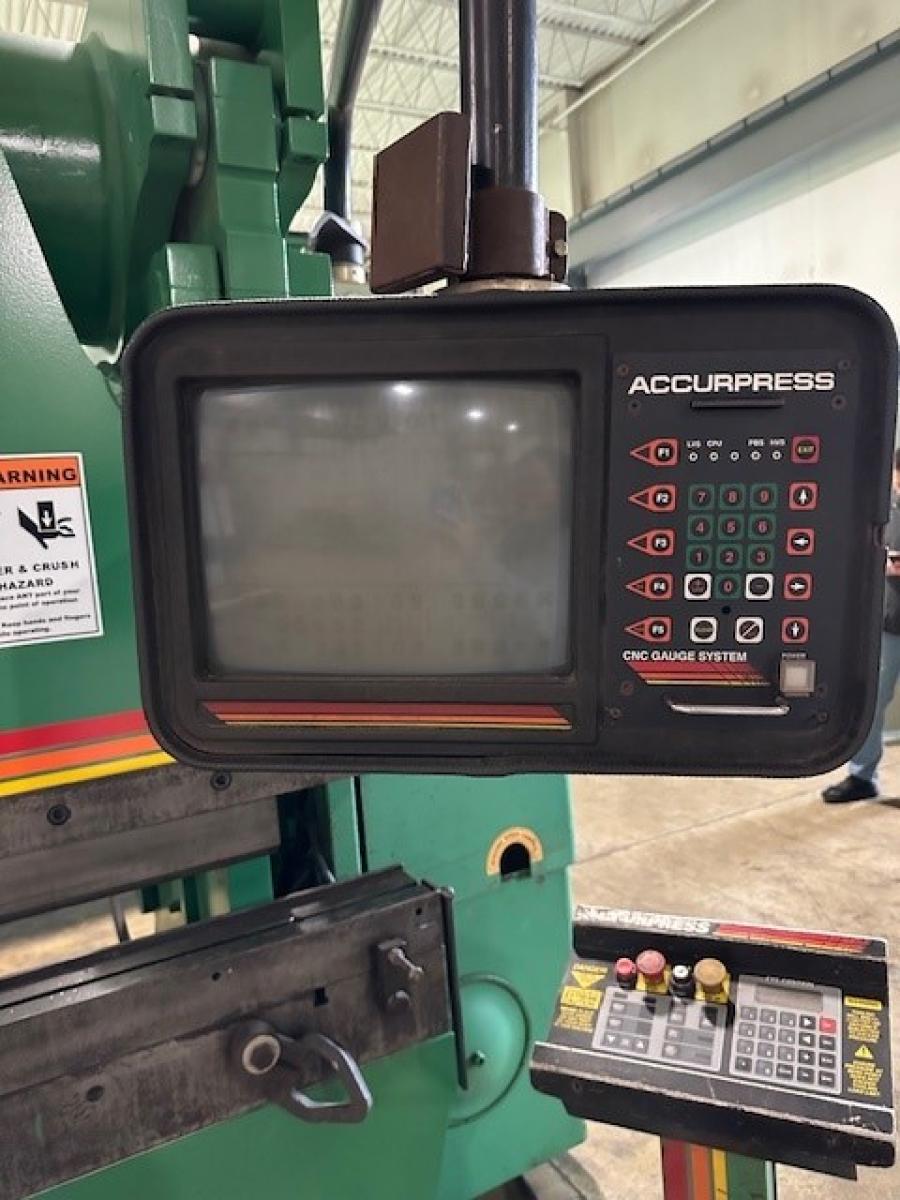 250 Ton x 12' Accurpress | Gladwin Machinery