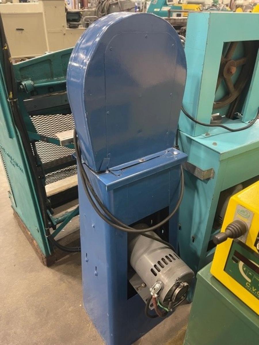 16 Ga Ruoff Notcher (V Notch)* | Gladwin Machinery