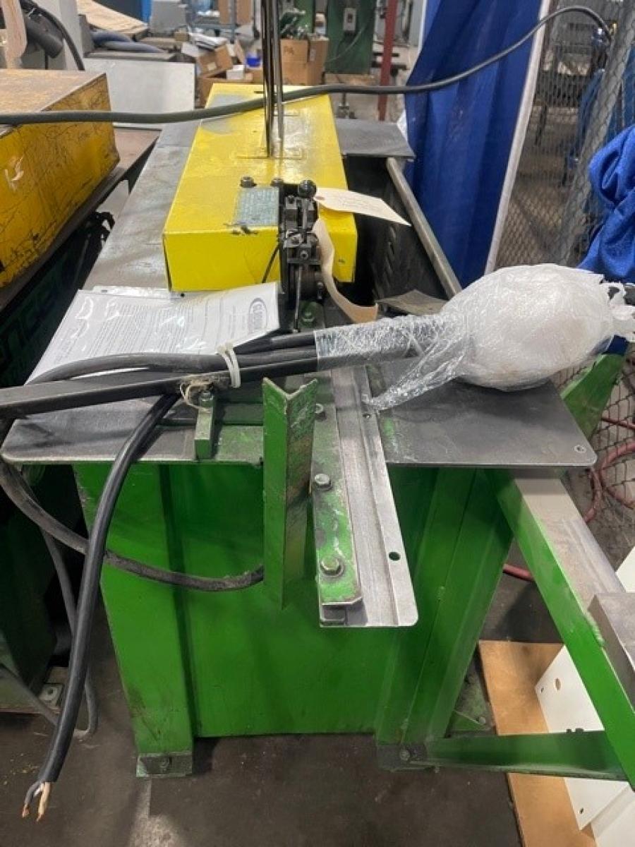 20 Ga. Lockformer Rollformer | Gladwin Machinery