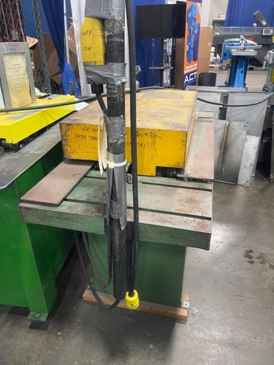 Engel Model M-800-5 Rollformer | Gladwin Machinery