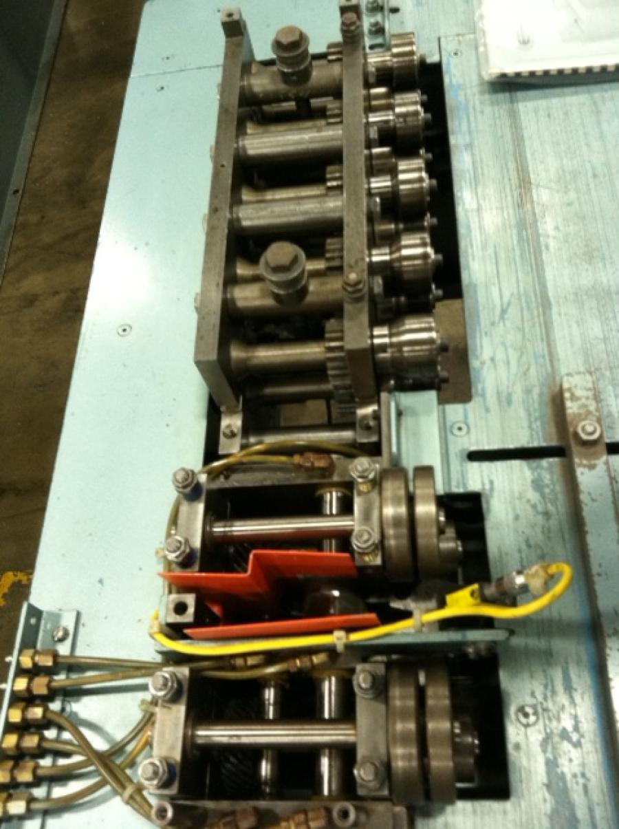 Lockformer Channel Letter | Gladwin Machinery
